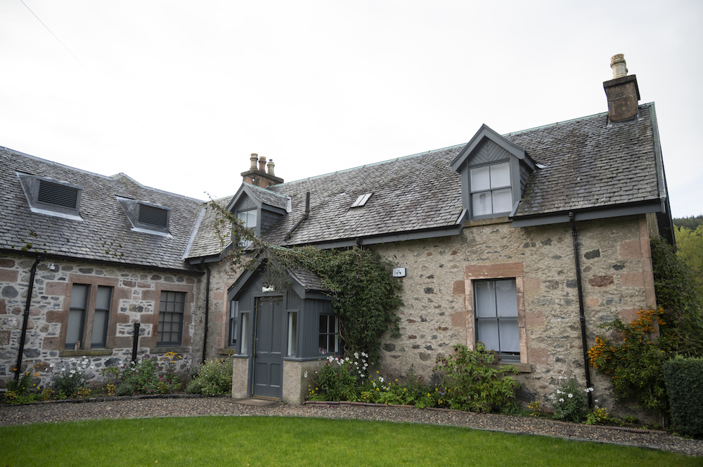Cottages | Loch Ness By Jacobite